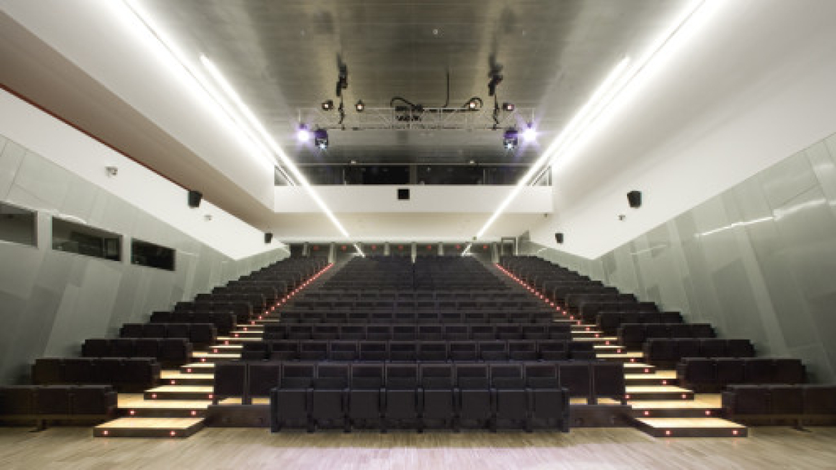 Auditorium room - Barcelona | Akommo